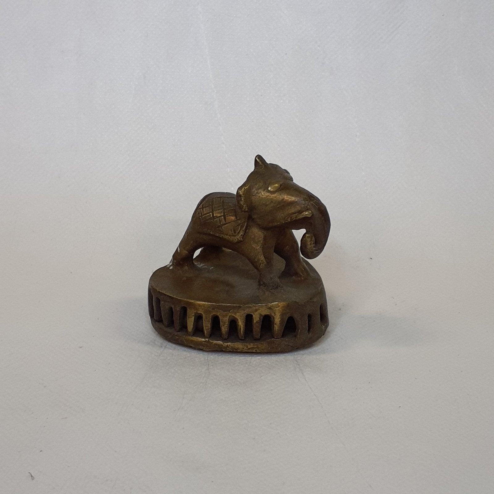 Ganesha statue made of brass: Hand-forged and patinated using the trad ...